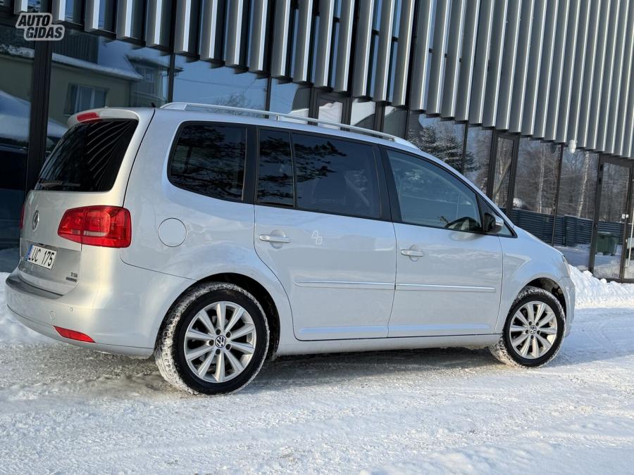 Volkswagen Touran 2011 Kauņa, ar dzinēja tilpumu 1.20 L un nobraukumu 216 tūkst. km par 3899 €, foto 6 vietnē AUTOMOTO.COM.LV