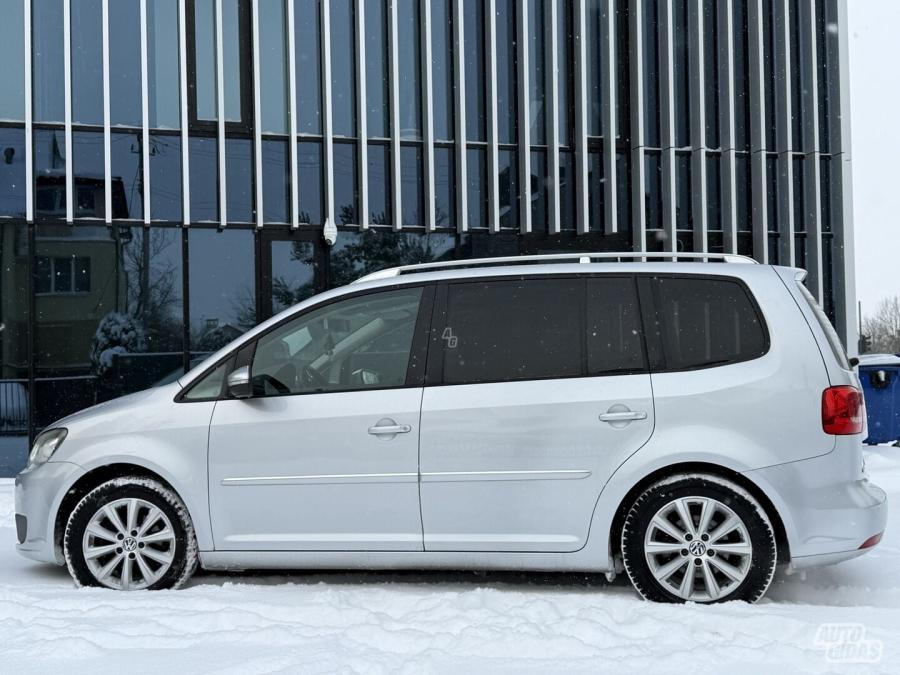 Volkswagen Touran 2011 Kauņa, ar dzinēja tilpumu 1.20 L un nobraukumu 216 tūkst. km par 3899 €, foto 14 vietnē AUTOMOTO.COM.LV