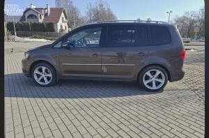 Volkswagen Touran 2011 Šilalė, ar dzinēja tilpumu 2.00 L un nobraukumu 274 tūkst. km par 4650 €, foto 5 vietnē AUTOMOTO.COM.LV
