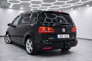 Volkswagen Touran 2011 Kauņa, ar dzinēja tilpumu 2.00 L un nobraukumu 368 tūkst. km par 4890 €, foto 4 vietnē AUTOMOTO.COM.LV