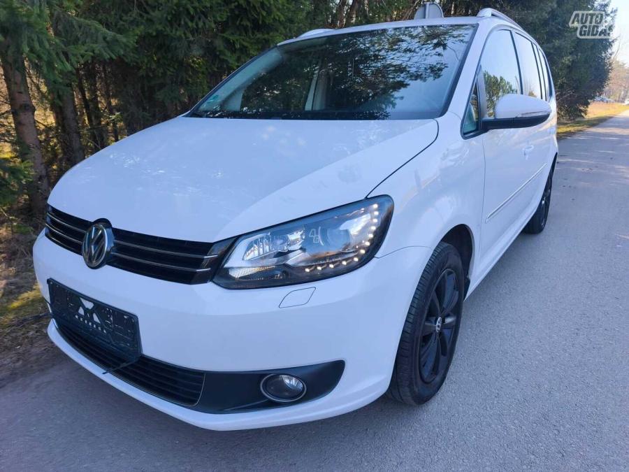 Volkswagen Touran 2011 Druskininkai, ar dzinēja tilpumu 2.00 L un nobraukumu 271 tūkst. km par 6599 €, foto 1 vietnē AUTOMOTO.COM.LV