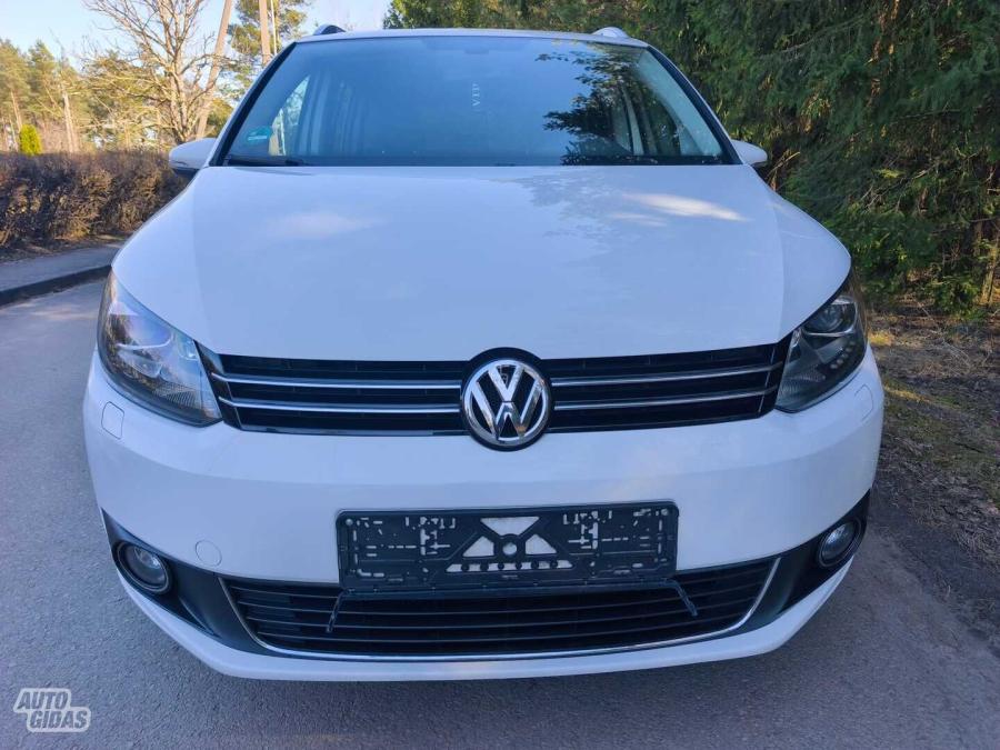 Volkswagen Touran 2011 Druskininkai, ar dzinēja tilpumu 2.00 L un nobraukumu 271 tūkst. km par 6599 €, foto 2 vietnē AUTOMOTO.COM.LV