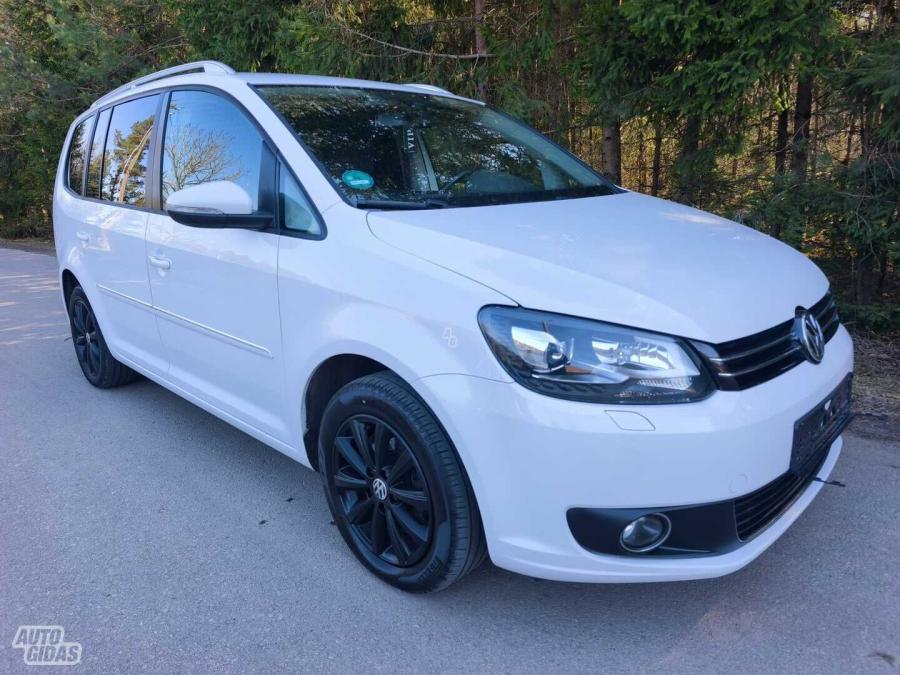 Volkswagen Touran 2011 Druskininkai, ar dzinēja tilpumu 2.00 L un nobraukumu 271 tūkst. km par 6599 €, foto 3 vietnē AUTOMOTO.COM.LV