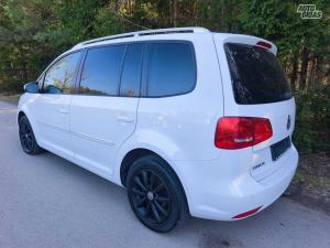 Volkswagen Touran 2011 Druskininkai, ar dzinēja tilpumu 2.00 L un nobraukumu 271 tūkst. km par 6599 €, foto 5 vietnē AUTOMOTO.COM.LV