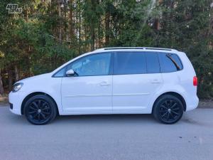 Volkswagen Touran 2011 Druskininkai, ar dzinēja tilpumu 2.00 L un nobraukumu 271 tūkst. km par 6599 €, foto 6 vietnē AUTOMOTO.COM.LV