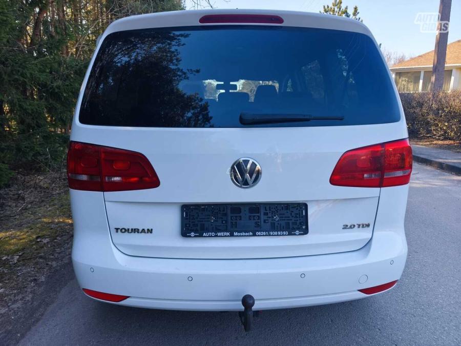 Volkswagen Touran 2011 Druskininkai, ar dzinēja tilpumu 2.00 L un nobraukumu 271 tūkst. km par 6599 €, foto 7 vietnē AUTOMOTO.COM.LV