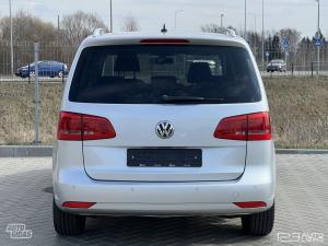 Volkswagen Touran 2011 in Taurage, with an engine capacity of 2.00 L and mileage of 300 thousand km for 6700 €, photo 11 on AUTOMOTO.COM.LV