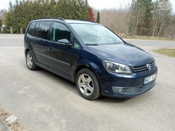 Volkswagen Touran 2011 Viļņa, ar dzinēja tilpumu 1.60 L un nobraukumu 342 tūkst. km par 4890 €, foto 1 vietnē AUTOMOTO.COM.LV
