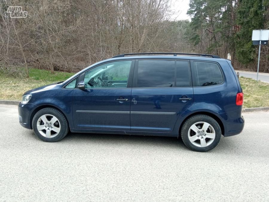 Volkswagen Touran 2011 Viļņa, ar dzinēja tilpumu 1.60 L un nobraukumu 342 tūkst. km par 4890 €, foto 10 vietnē AUTOMOTO.COM.LV