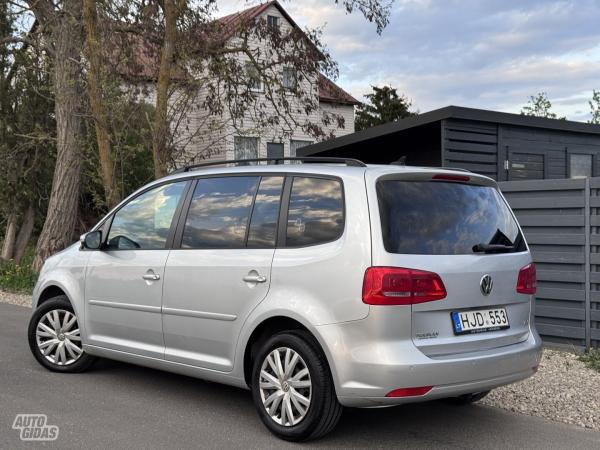 Volkswagen Touran 2011 in Kaunas, with an engine capacity of 1.60 L and mileage of 350 thousand km for 3590 €, photo 3 on AUTOMOTO.COM.LV