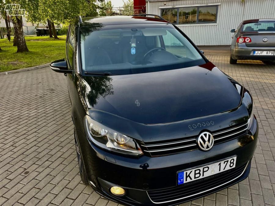 Volkswagen Touran 2011 Kauņa, ar dzinēja tilpumu 1.60 L un nobraukumu 351 tūkst. km par 4600 €, foto 3 vietnē AUTOMOTO.COM.LV