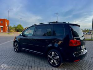 Volkswagen Touran 2011 Kauņa, ar dzinēja tilpumu 1.60 L un nobraukumu 351 tūkst. km par 4600 €, foto 10 vietnē AUTOMOTO.COM.LV