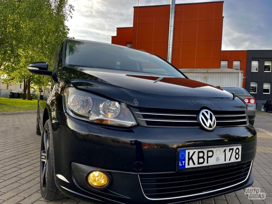 Volkswagen Touran 2011 Kauņa, ar dzinēja tilpumu 1.60 L un nobraukumu 351 tūkst. km par 4600 €, foto 11 vietnē AUTOMOTO.COM.LV