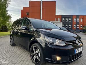 Volkswagen Touran 2011 Kauņa, ar dzinēja tilpumu 1.60 L un nobraukumu 351 tūkst. km par 4600 €, foto 12 vietnē AUTOMOTO.COM.LV