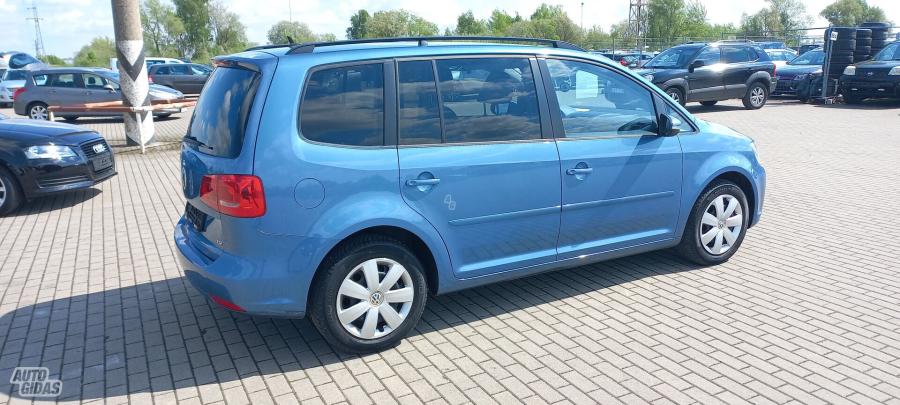 Volkswagen Touran 2011 Marijampole, ar dzinēja tilpumu 1.40 L un nobraukumu 214 tūkst. km par 4700 €, foto 3 vietnē AUTOMOTO.COM.LV
