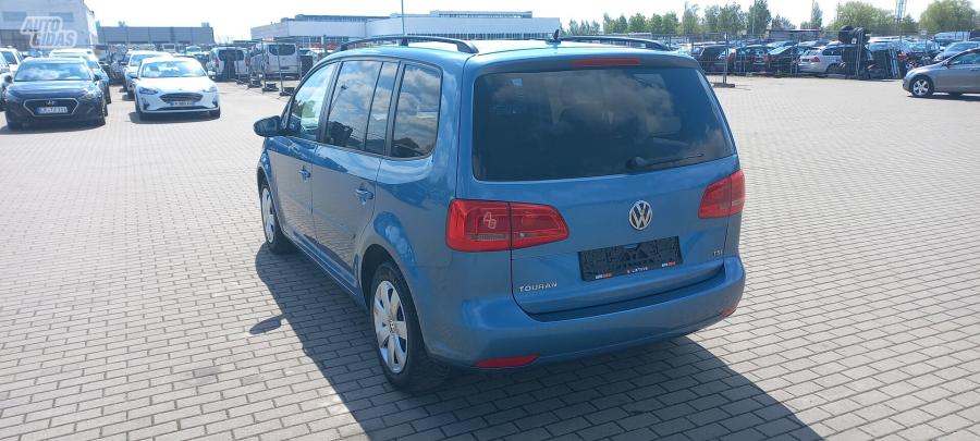 Volkswagen Touran 2011 Marijampole, ar dzinēja tilpumu 1.40 L un nobraukumu 214 tūkst. km par 4700 €, foto 6 vietnē AUTOMOTO.COM.LV