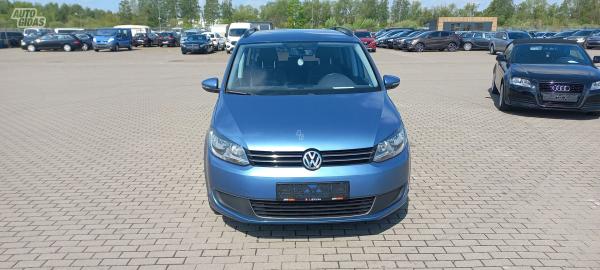 Volkswagen Touran 2011 in Marijampole, with an engine capacity of 1.40 L and mileage of 214 thousand km for 4700 €, photo 10 on AUTOMOTO.COM.LV