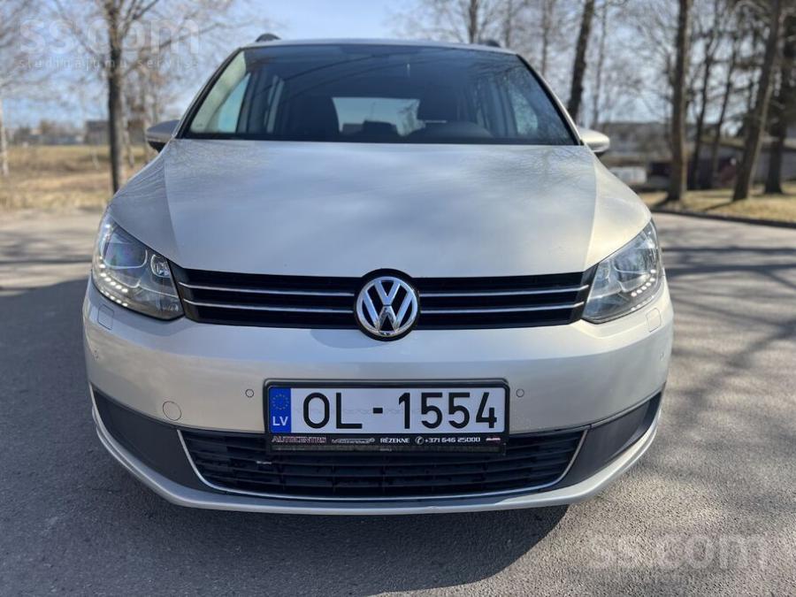 Volkswagen Touran 2011 Rēzekne, ar dzinēja tilpumu 1.60 L un nobraukumu 268 tūkst. km par 5750 €, foto 1 vietnē AUTOMOTO.COM.LV