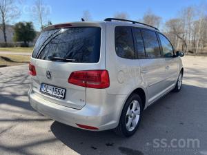 Volkswagen Touran 2011 Rēzekne, ar dzinēja tilpumu 1.60 L un nobraukumu 268 tūkst. km par 5750 €, foto 9 vietnē AUTOMOTO.COM.LV