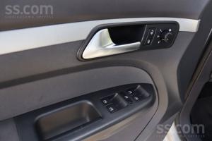 Volkswagen Touran 2011 Rīga, ar dzinēja tilpumu 1.40 L un nobraukumu 0 tūkst. km par 6390 €, foto 15 vietnē AUTOMOTO.COM.LV