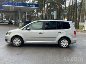 Volkswagen Touran 2011 Rīga, ar dzinēja tilpumu 1.60 L un nobraukumu 0 tūkst. km par 4799 €, foto 3 vietnē AUTOMOTO.COM.LV