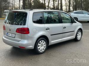 Volkswagen Touran 2011 Rīga, ar dzinēja tilpumu 1.60 L un nobraukumu 0 tūkst. km par 4799 €, foto 6 vietnē AUTOMOTO.COM.LV