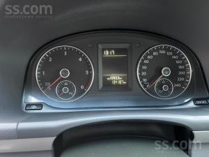 Volkswagen Touran 2011 Rīga, ar dzinēja tilpumu 1.60 L un nobraukumu 0 tūkst. km par 4799 €, foto 13 vietnē AUTOMOTO.COM.LV