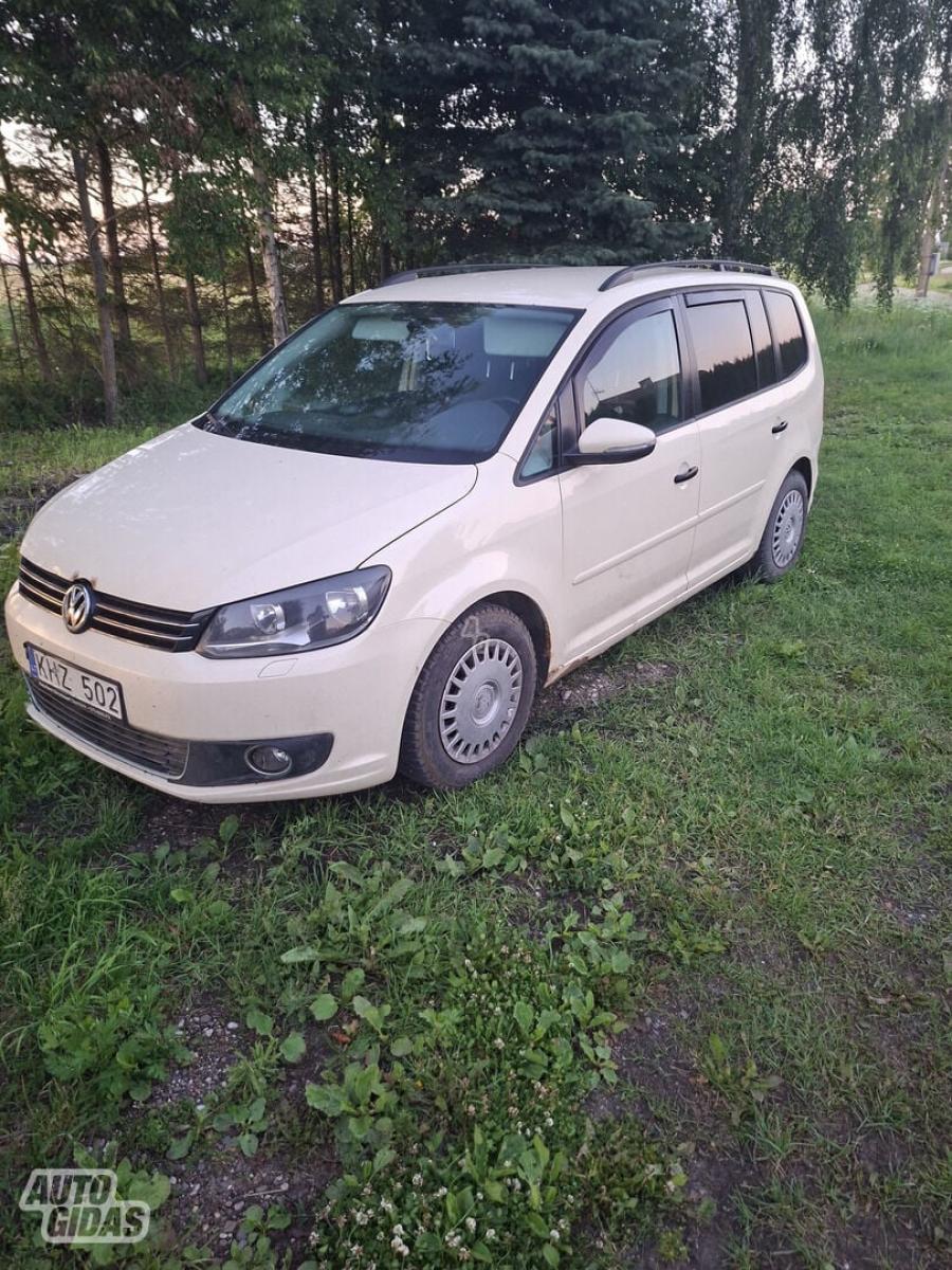 Volkswagen Touran 2011 in Jurbarkas, with an engine capacity of 1.60 L and mileage of 501 thousand km for 2500 €, photo 1 on AUTOMOTO.COM.LV