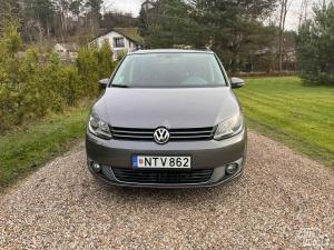 Volkswagen Touran 2011 Kauņa, ar dzinēja tilpumu 1.40 L un nobraukumu 214 tūkst. km par 3950 €, foto  vietnē AUTOMOTO.COM.LV