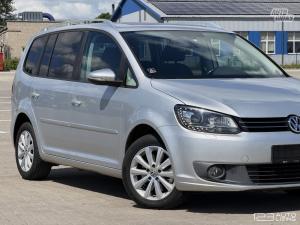 Volkswagen Touran 2011 in Taurage, with an engine capacity of 2.00 L and mileage of 300 thousand km for 6300 €, photo 8 on AUTOMOTO.COM.LV