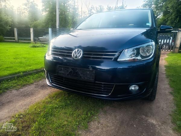 Volkswagen Touran 2011 Viļņa, ar dzinēja tilpumu 1.60 L un nobraukumu 200 tūkst. km par 4700 €, foto 2 vietnē AUTOMOTO.COM.LV