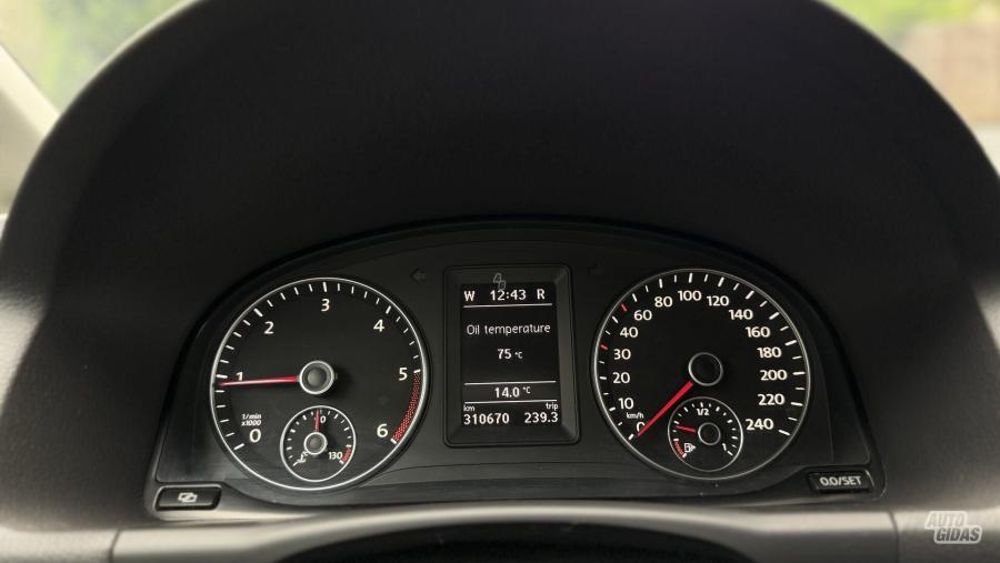 Фольксваген Туран 2011 в Вильнюс, объемом двигателя 1.60 л и пробегом 310 тыс. км за 4250 €, фото 16 на AUTOMOTO.COM.LV