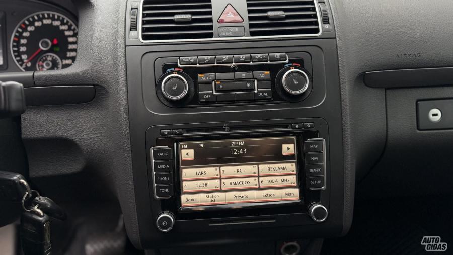 Volkswagen Touran 2011 Viļņa, ar dzinēja tilpumu 1.60 L un nobraukumu 310 tūkst. km par 4250 €, foto 13 vietnē AUTOMOTO.COM.LV