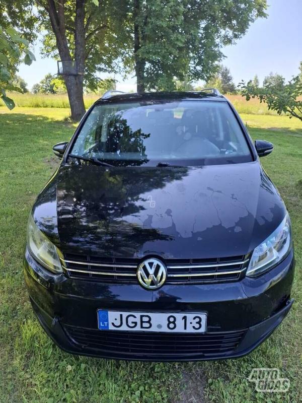 Volkswagen Touran 2011 Širvintos, ar dzinēja tilpumu 1.40 L un nobraukumu 300 tūkst. km par 1400 €, foto 1 vietnē AUTOMOTO.COM.LV
