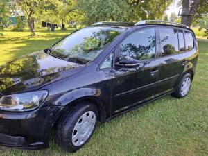 Volkswagen Touran 2011 Širvintos, ar dzinēja tilpumu 1.40 L un nobraukumu 300 tūkst. km par 1400 €, foto 3 vietnē AUTOMOTO.COM.LV