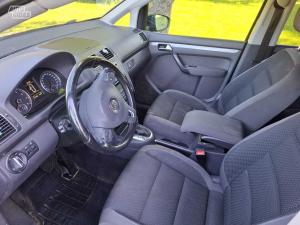 Volkswagen Touran 2011 Širvintos, ar dzinēja tilpumu 1.40 L un nobraukumu 300 tūkst. km par 1400 €, foto 6 vietnē AUTOMOTO.COM.LV