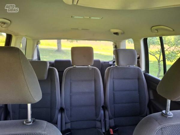 Volkswagen Touran 2011 Širvintos, ar dzinēja tilpumu 1.40 L un nobraukumu 300 tūkst. km par 1400 €, foto 7 vietnē AUTOMOTO.COM.LV