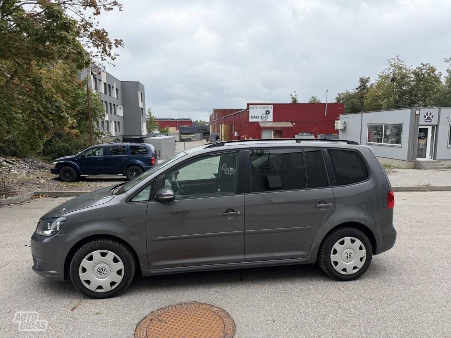 Volkswagen Touran 2011 Kauņa, ar dzinēja tilpumu 2.00 L un nobraukumu 285 tūkst. km par 2950 €, foto 3 vietnē AUTOMOTO.COM.LV