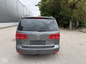 Volkswagen Touran 2011 Kauņa, ar dzinēja tilpumu 2.00 L un nobraukumu 285 tūkst. km par 2950 €, foto 5 vietnē AUTOMOTO.COM.LV