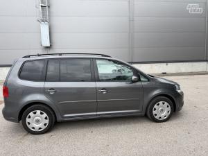 Volkswagen Touran 2011 Kauņa, ar dzinēja tilpumu 2.00 L un nobraukumu 285 tūkst. km par 2950 €, foto 7 vietnē AUTOMOTO.COM.LV