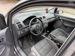 Volkswagen Touran 2011 Kauņa, ar dzinēja tilpumu 2.00 L un nobraukumu 285 tūkst. km par 2950 €, foto 13 vietnē AUTOMOTO.COM.LV