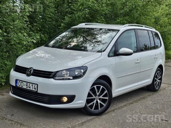 Volkswagen Touran 2012 in Riga, with an engine capacity of 1.60 L and mileage of 237 thousand km for 6890 €, photo 4 on AUTOMOTO.COM.LV