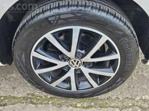 Volkswagen Touran 2012 in Riga, with an engine capacity of 1.60 L and mileage of 237 thousand km for 6890 €, photo 28 on AUTOMOTO.COM.LV