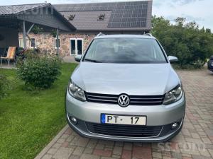 Volkswagen Touran 2012 Ogre, ar dzinēja tilpumu 2.00 L un nobraukumu 376 tūkst. km par 5300 €, foto 13 vietnē AUTOMOTO.COM.LV