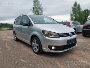 Volkswagen Touran 2012 Cēsis, ar dzinēja tilpumu 1.60 L un nobraukumu 234 tūkst. km par 6750 €, foto 2 vietnē AUTOMOTO.COM.LV