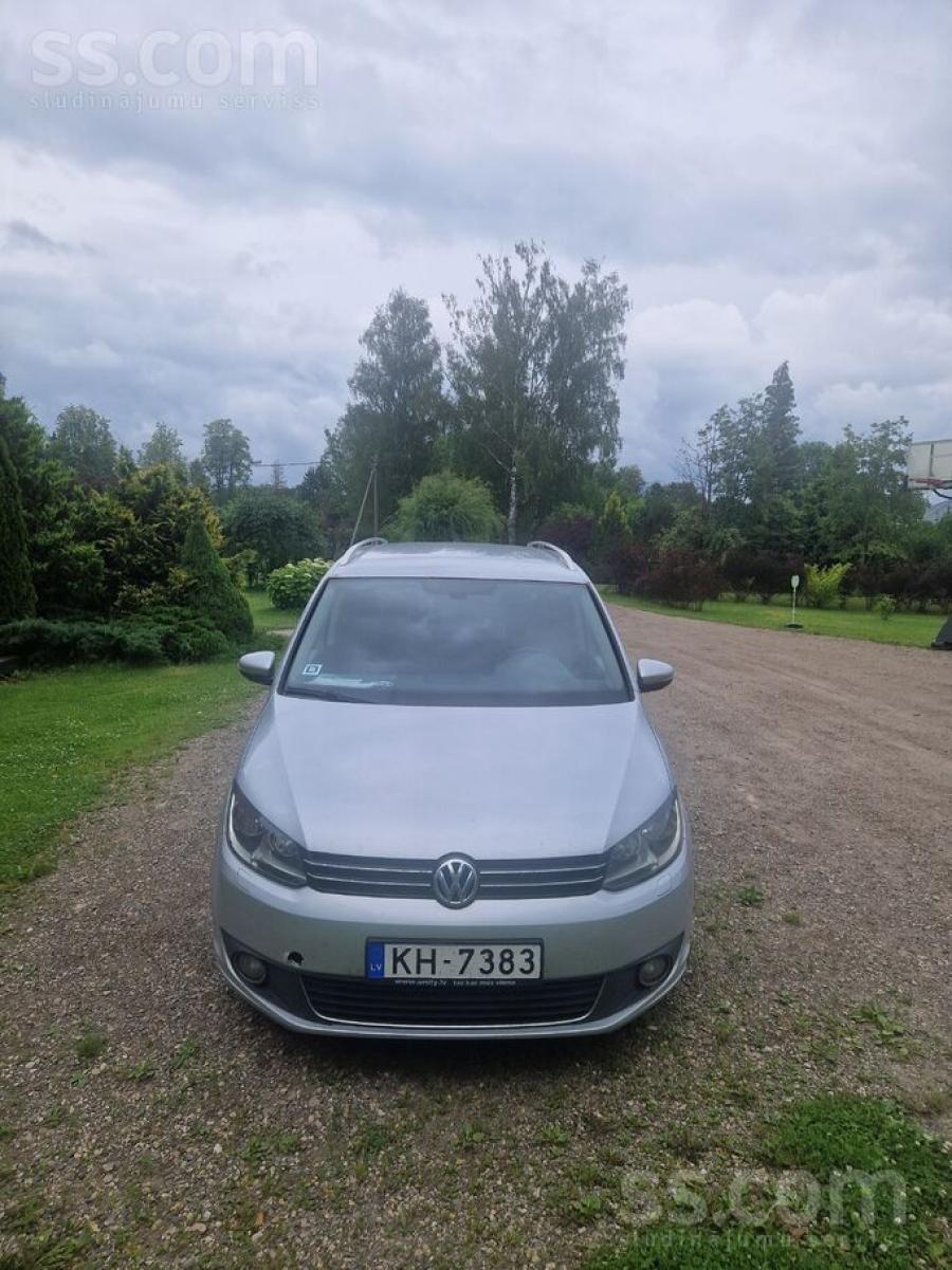 Volkswagen Touran 2012 Ogre, ar dzinēja tilpumu 2.00 L un nobraukumu 468 tūkst. km par 2695 €, foto 6 vietnē AUTOMOTO.COM.LV