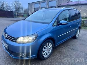 Volkswagen Touran 2012 in Riga, with an engine capacity of 2.00 L and mileage of 140 thousand km for 8750 €, photo  on AUTOMOTO.COM.LV