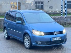 Volkswagen Touran 2012 Rīga, ar dzinēja tilpumu 2.00 L un nobraukumu 140 tūkst. km par 8750 €, foto 2 vietnē AUTOMOTO.COM.LV