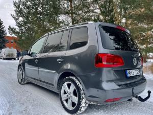 Volkswagen Touran 2012 in Kaunas, with an engine capacity of 2.00 L and mileage of 287 thousand km for 6500 €, photo 5 on AUTOMOTO.COM.LV