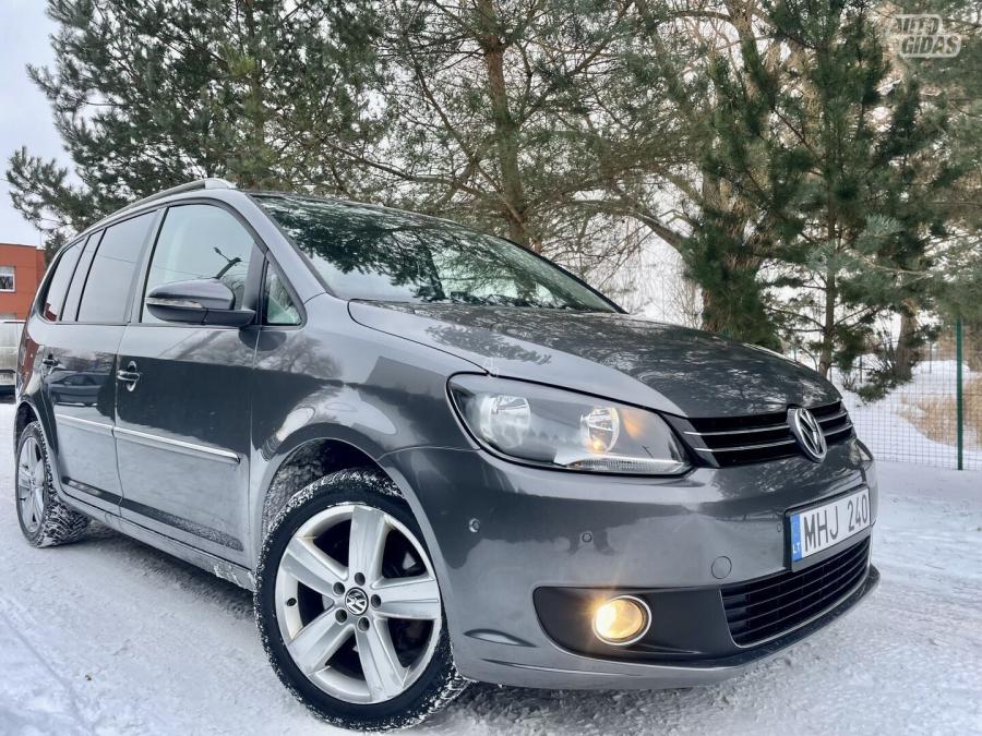 Volkswagen Touran 2012 in Kaunas, with an engine capacity of 2.00 L and mileage of 287 thousand km for 6500 €, photo 12 on AUTOMOTO.COM.LV